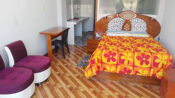 Quarto Duplo | Camas desdobráveis, Wi-fi grátis