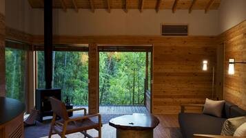 1 quarto, roupa de alta qualidade, edredões de penas