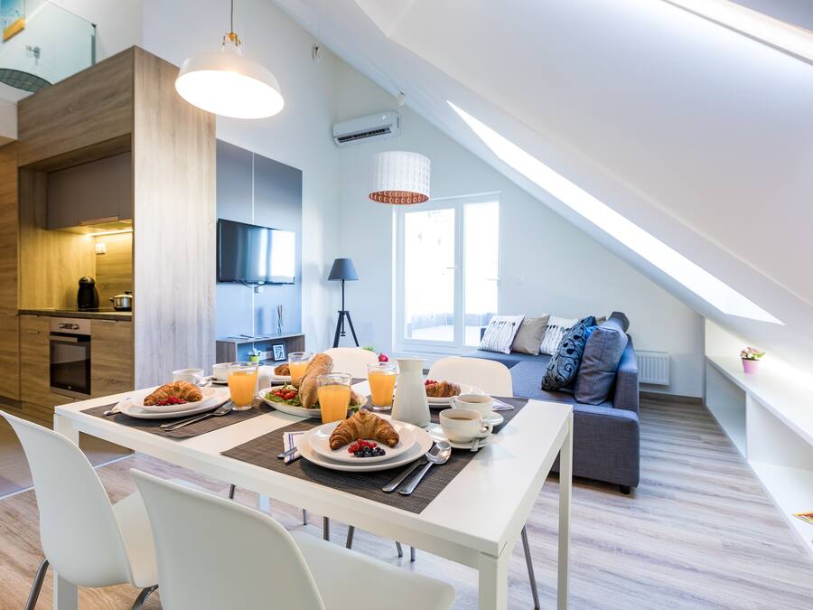 Cobertura, 2 quartos | Opções para refeição no quarto