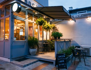 Espaço exterior para banquetes