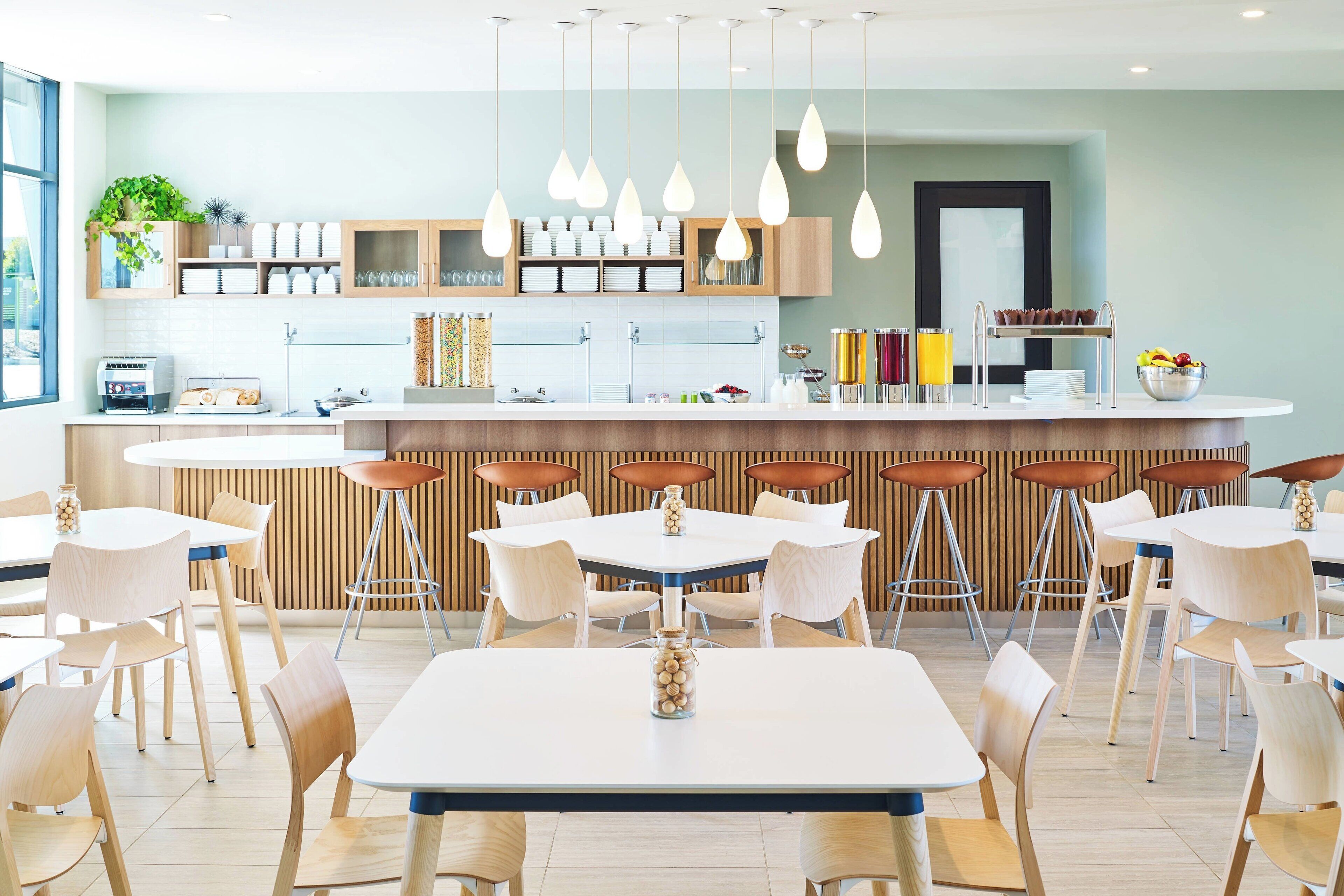 Pequeno-almoço tipo buffet diário incluído 