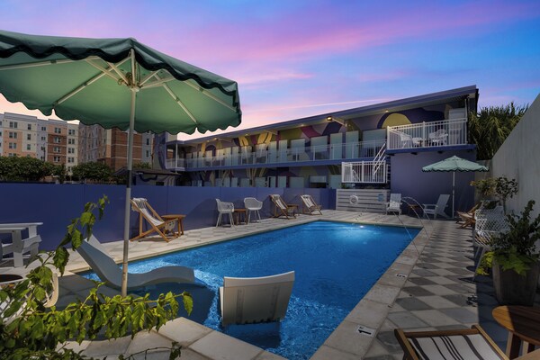 The Iris Motel - New Orleans, LA