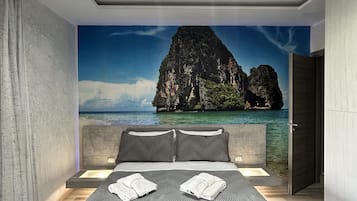 Quarto Triplo, terraço | Secretária, quartos insonorizados, Wi-fi grátis