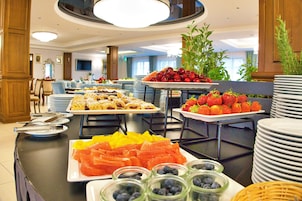 Almoço e jantar