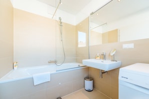 Apartamento, 1 quarto, varanda (TOP33) | Quartos insonorizados, ferro/tábua de engomar, Wi-fi grátis 