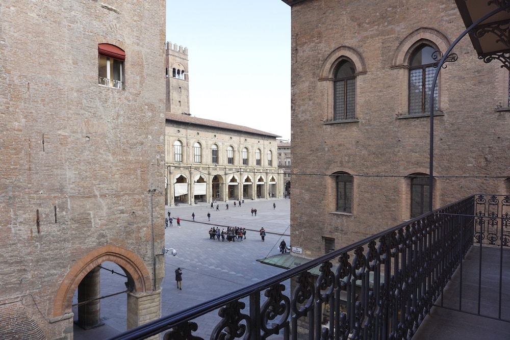 Casa Isolani Piazza Maggiore 1.0 - Bolonia