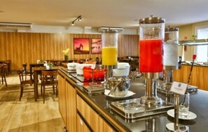 Cozinha local e internacional