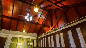 Dormitório Partilhado | Cortinas/cortinados opacos, camas desdobráveis, Wi-fi grátis
