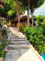 Two-Bedroom Bungalow with Garden view | Roupa de alta qualidade, minibar grátis, cofre no quarto 