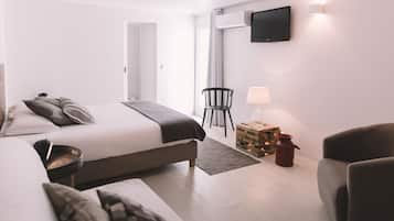 Quarto casal luxo | Wi-Fi de cortesia, roupa de cama
