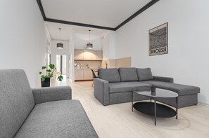 Apartamento, 1 quarto, varanda | Roupa hipoalergénica, secretária 