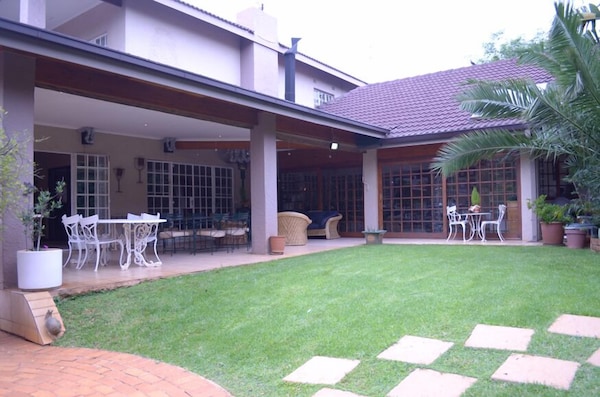 Ah Ha Guest House - Germiston