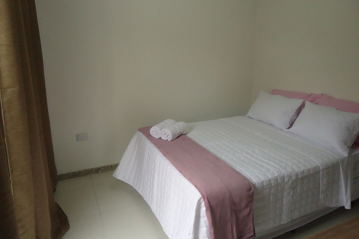 Quarto casal ou duplo | Frigobar, cortinas blackout, quartos à prova de som