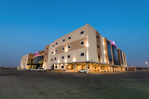 Boudl Al Munsiyah - Riyadh
