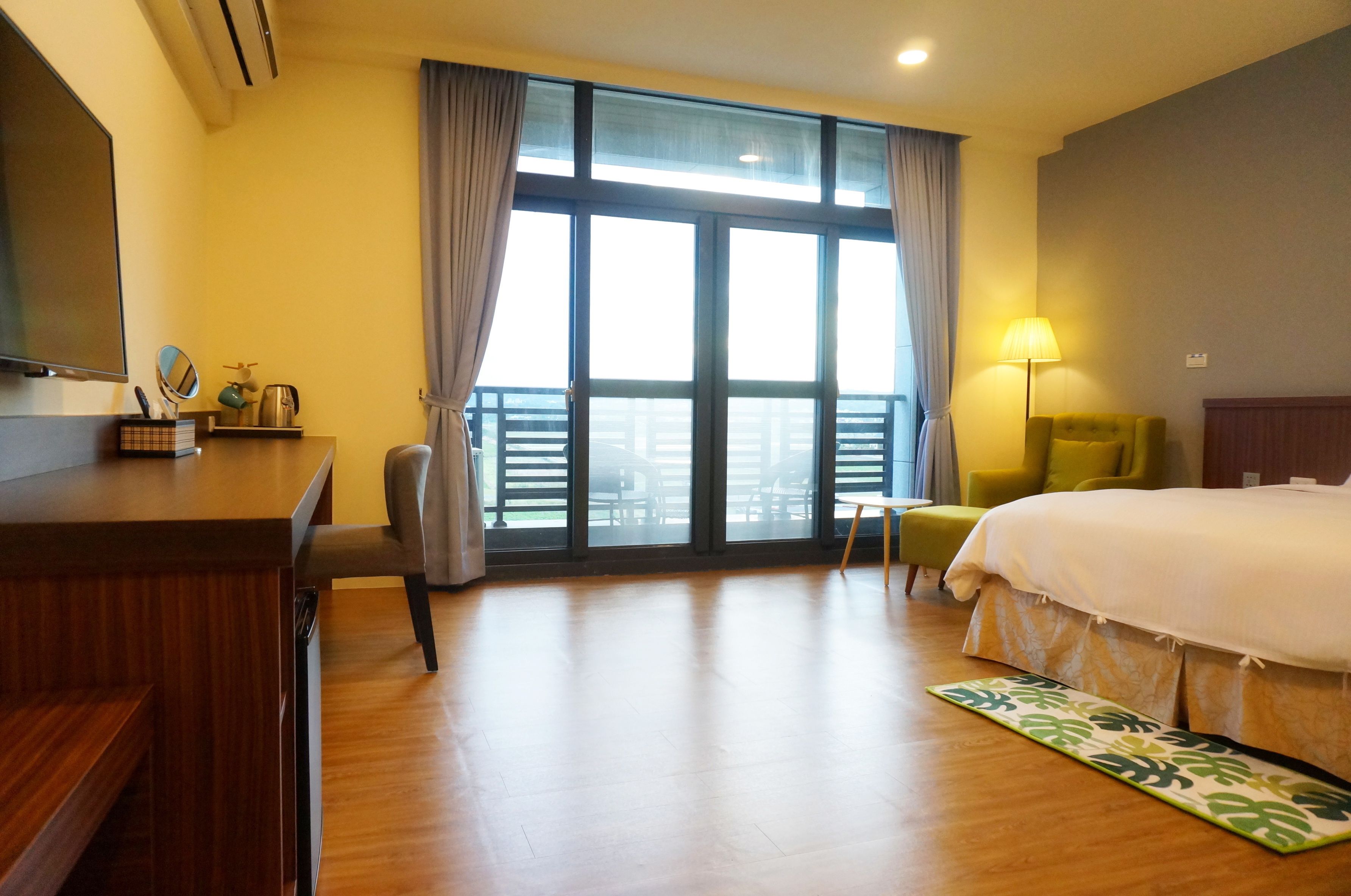 Quarto Duplo Standard, 1 quarto | Edredões de penas, com decoração personalizada 