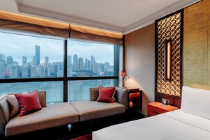 Quarto clássico, 1 cama King, para fumantes, vista para o rio | Vista do quarto