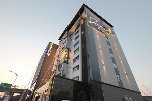 Jade Hotel Ulsan - Gyeongsangbuk-do