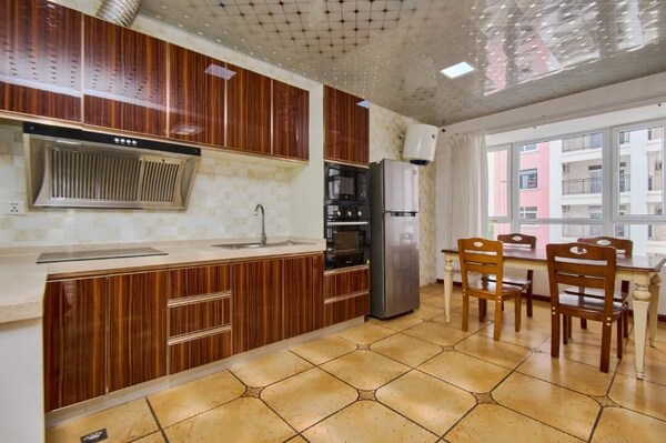 Chateau Towers Hotel Apartment - Accra