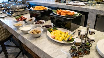 Pequeno-almoço tipo buffet diário incluído