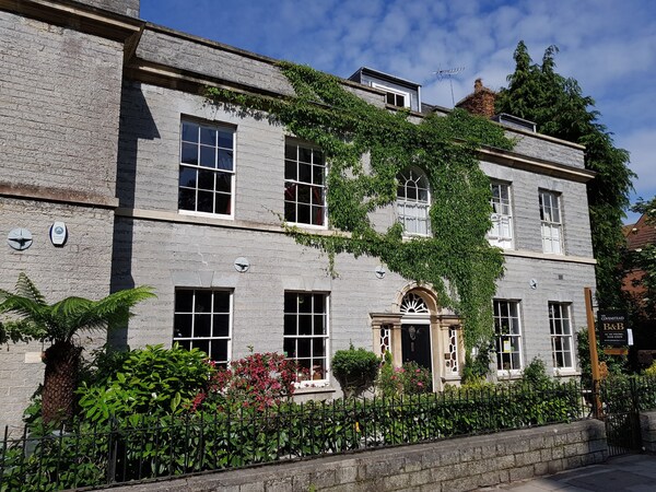 The Covenstead - Glastonbury