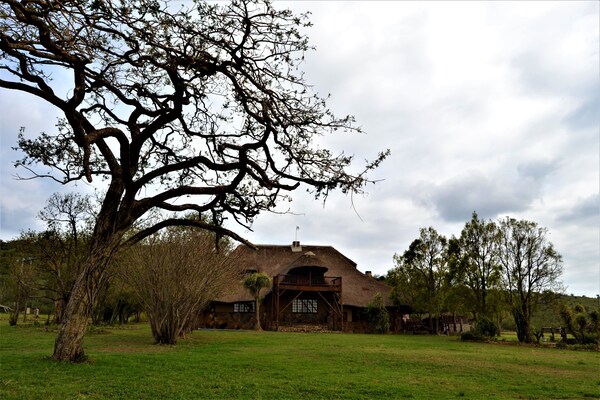 Amaka Private Game Reserve And Safaris - Colenso