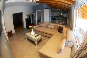 Apartamento, 3 quartos, vista para o mar | Wi-fi grátis 