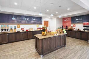 Pequeno-almoço tipo buffet diário incluído 