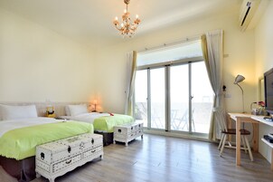 Quarto casal ou duplo básico, 1 quarto | Cortinas blackout, quartos à prova de som, Wi-Fi de cortesia