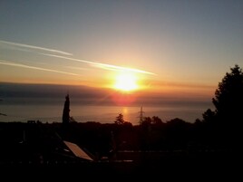 Apartamento, 1 quarto, sacada, vista para o mar | Vista do quarto