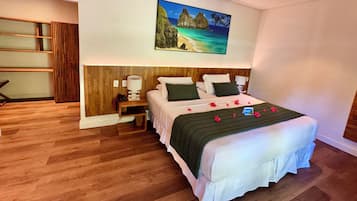 Suite Master | Roupas de cama premium, frigobar, cofres nos quartos, escrivaninha