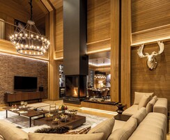 Vila superluxo, 4 quartos, vista para a montanha | Frigobar, cofres nos quartos, escrivaninha