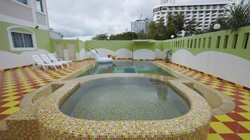 Piscina externa