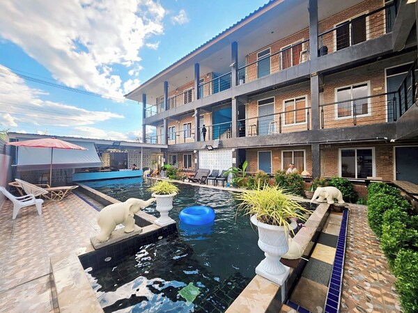 Ora House - San Kamphaeng