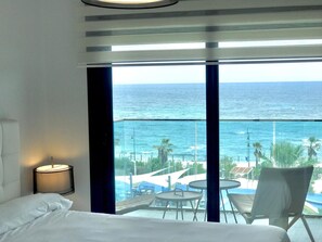 Apartamento, 3 quartos, terraço, vista para o mar | Vista do quarto