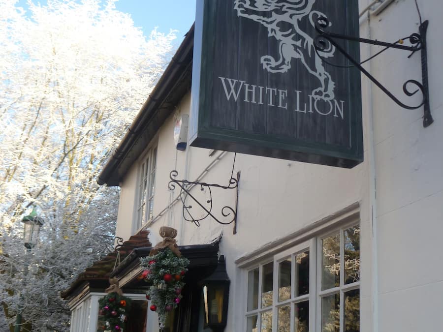 Entrada (vista interior)