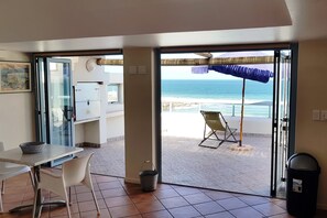 Apartamento Comfort, 1 quarto | Refeições no quarto