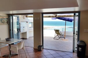 Apartamento Comfort, 1 quarto | Refeições no quarto