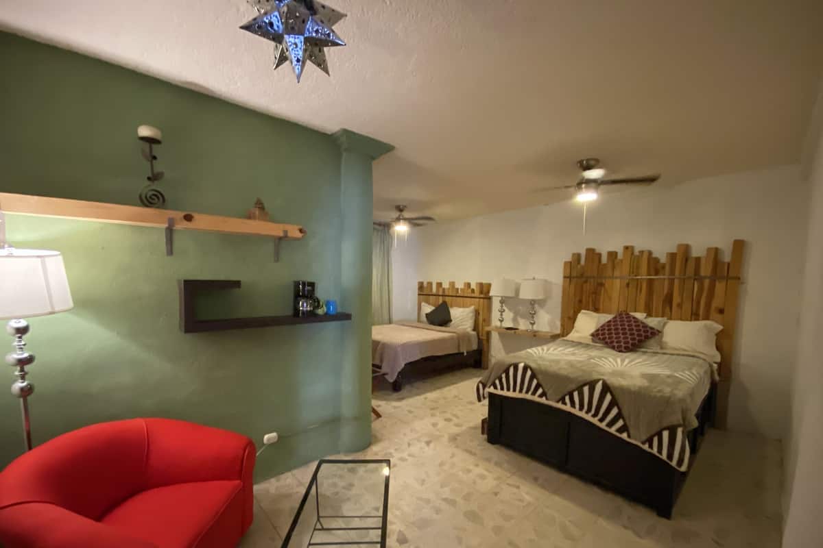 Quarto família, 1 quarto | 1 quarto, quartos à prova de som, ferros/tábuas de passar roupa