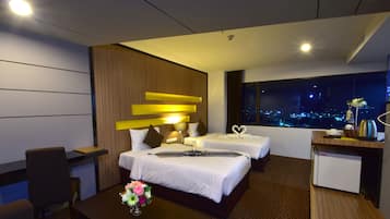 Siam Deluxe Twin | Frigobar, cofres nos quartos, cortinas blackout, berços grátis