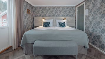 Suíte júnior, sacada | 1 quarto, individualmente decorados, individualmente mobiliados