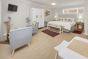 Suite Júnior | Cofre no quarto, secretária, quartos insonorizados, Wi-fi grátis 