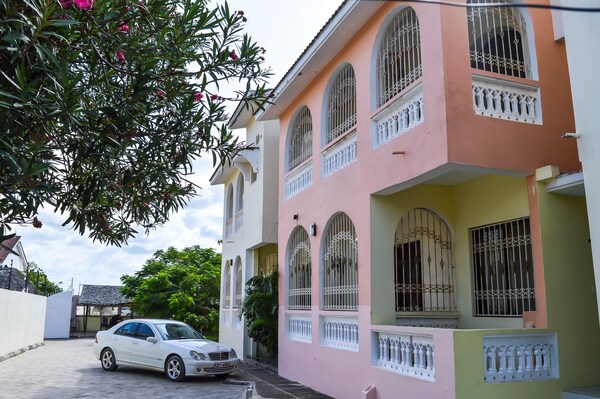 Platinum Hotel - Mombasa