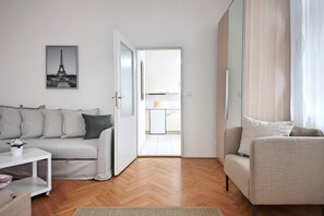 Quarto casal superior, 1 quarto, cozinha americana (4) | 1 quarto, quartos à prova de som, ferros/tábuas de passar roupa