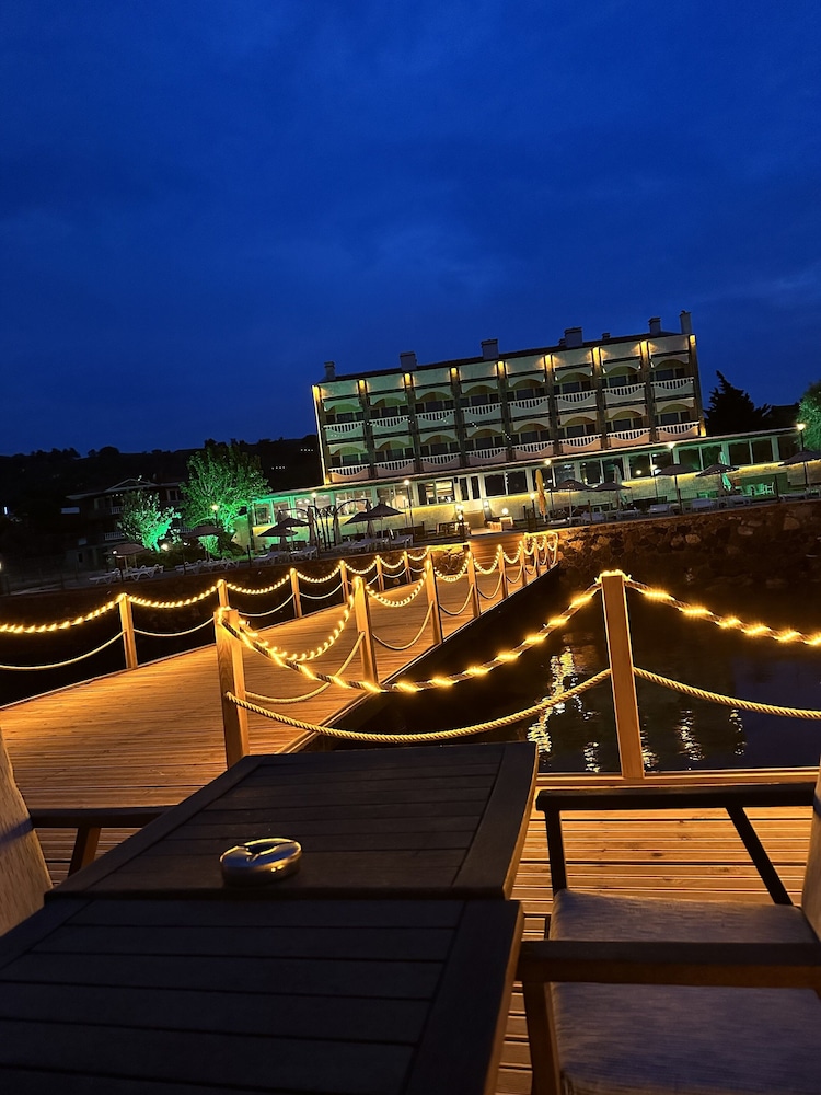 Cunda Basel Hotel - Cunda