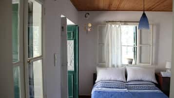Casa Familiar, vista para o pátio | Ferro/tábua de engomar, Wi-fi grátis, roupa de cama fornecida