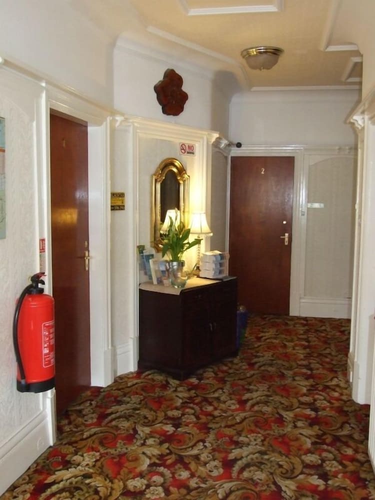 San Remo Apartments Blackpool - Blackpool