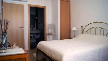 Quartos à prova de som, ferros/tábuas de passar roupa