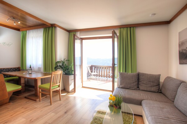 Mathiasl - Panorama Ferienwohnung - Ossiacher See