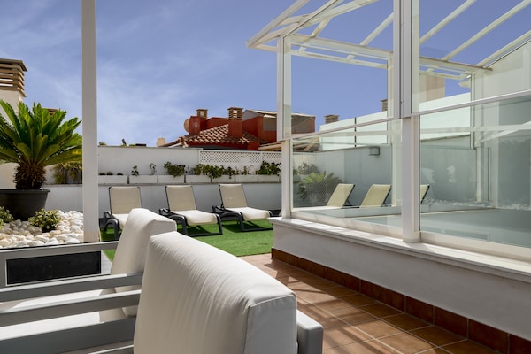 Suites Del Pintor Historial Center, By Hoteles Con Cultura - Málaga