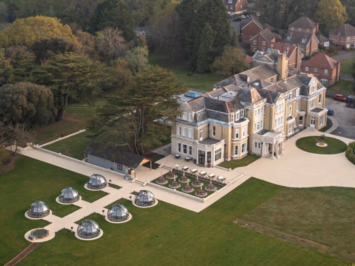 Coldeast Mansion Reviews, Deals & Photos 2023 - Expedia